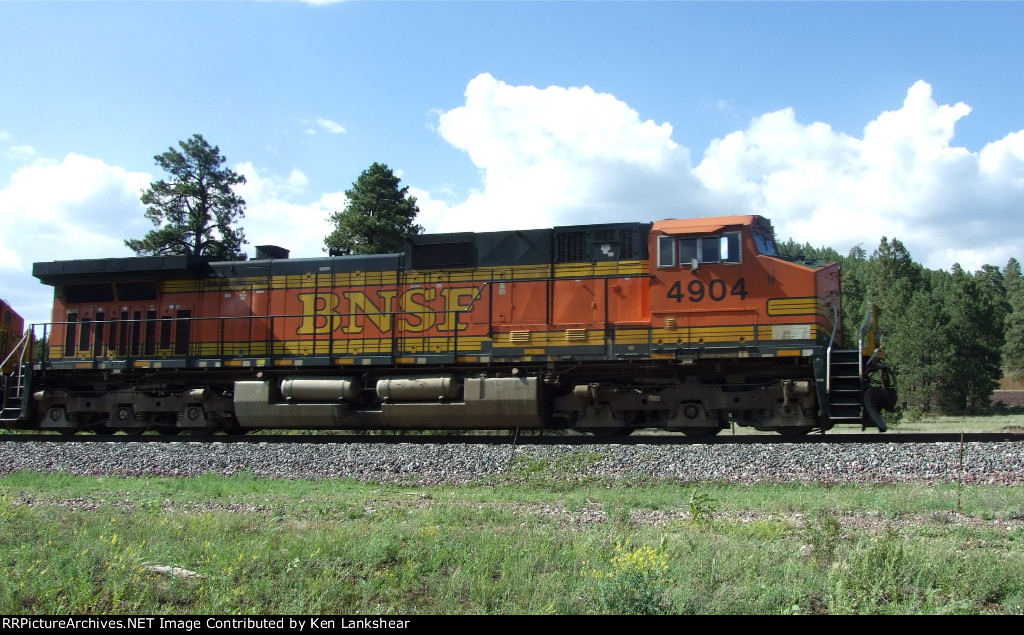 BNSF 4904